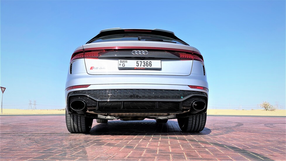 StriveME - اودي RS Q8 وحش جبار بهيئة أس يو في